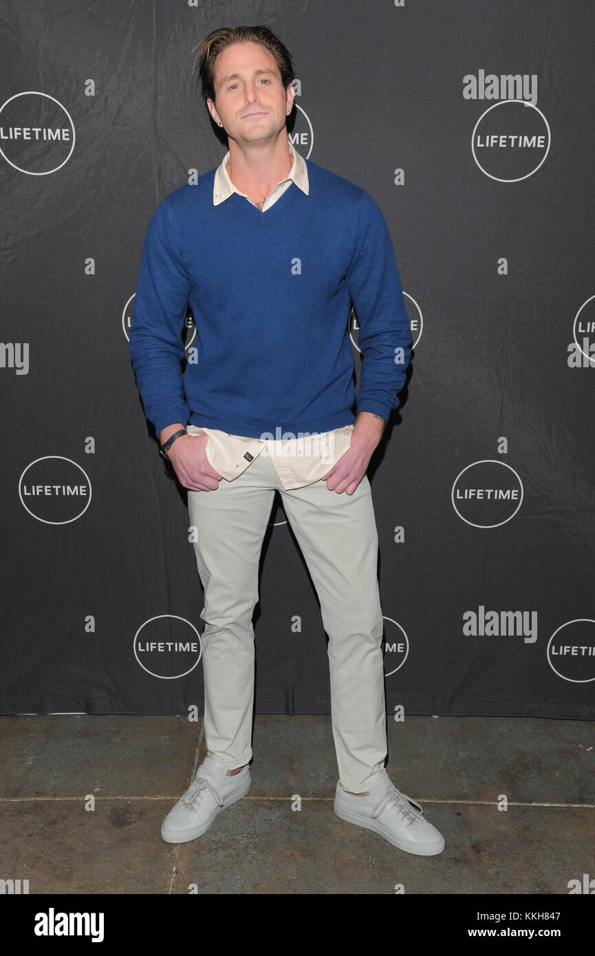 New York, USA. 30th Nov, 2017. Actor Cameron Douglas attends the ...