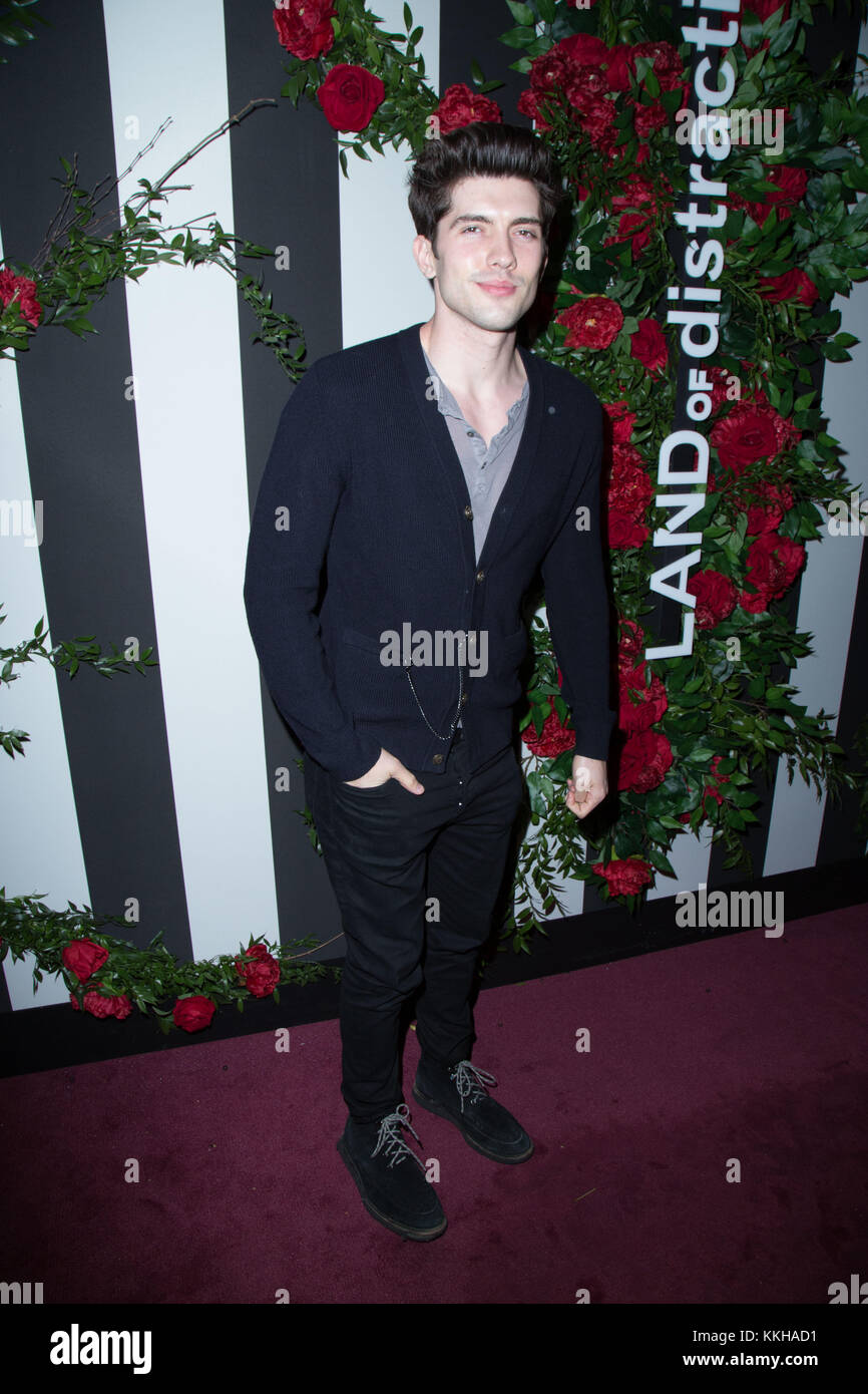 Los Angeles, USA. 30th Nov, 2017. Carter Jenkins attends the LAND of ...