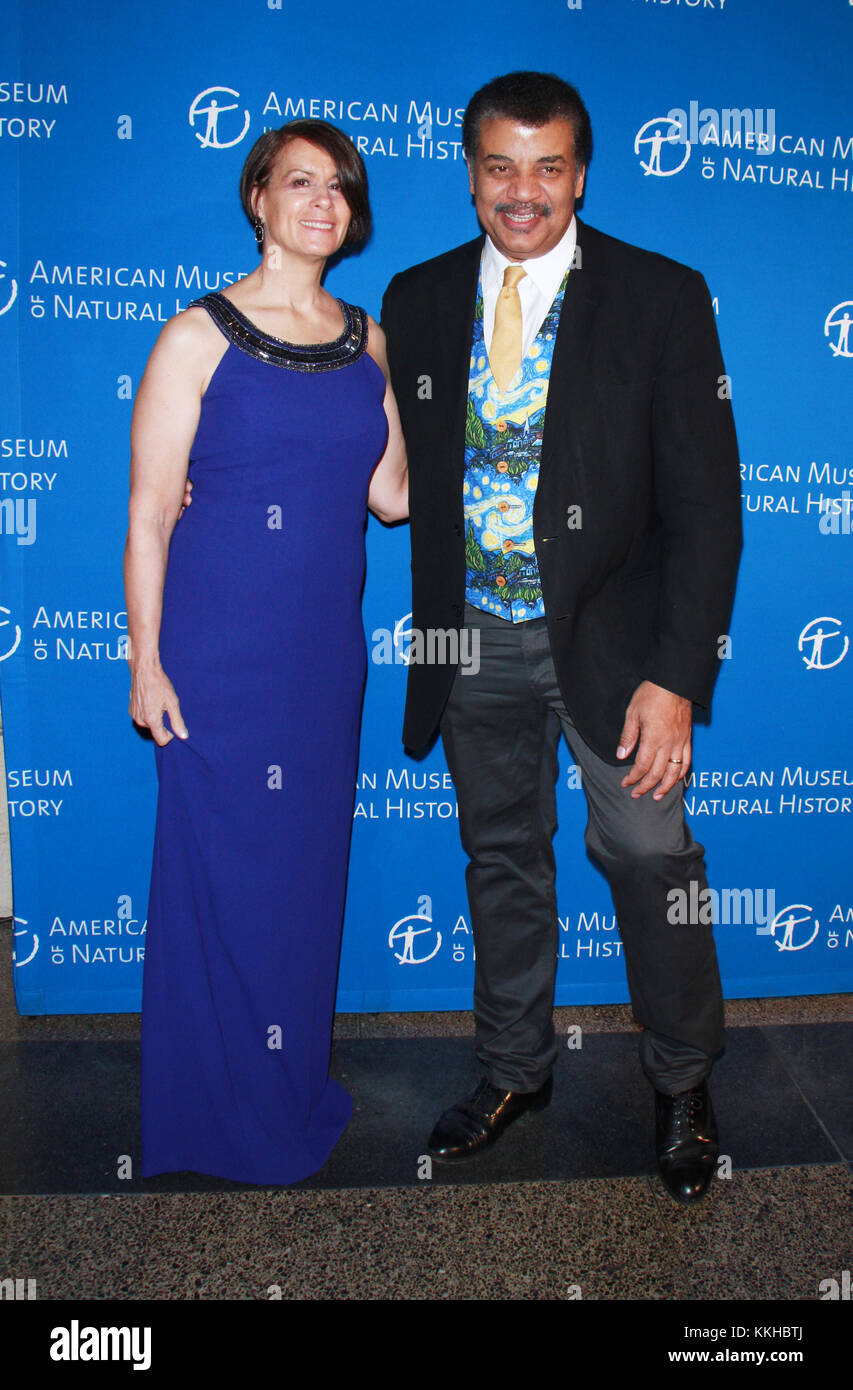 Neil degrasse tyson alice young hi-res stock photography and images - Alamy