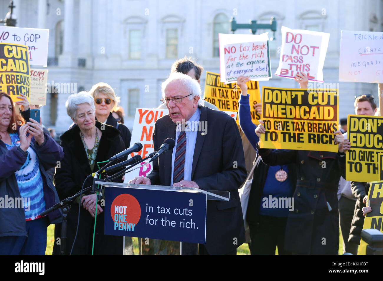Washington, United States. 30th Nov, 2017. U.S. Senator Bernie Sanders ...