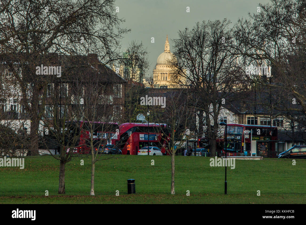 Peckham, London, UK. 1 December 2017. The dome of St.Paul's Cathedral ...