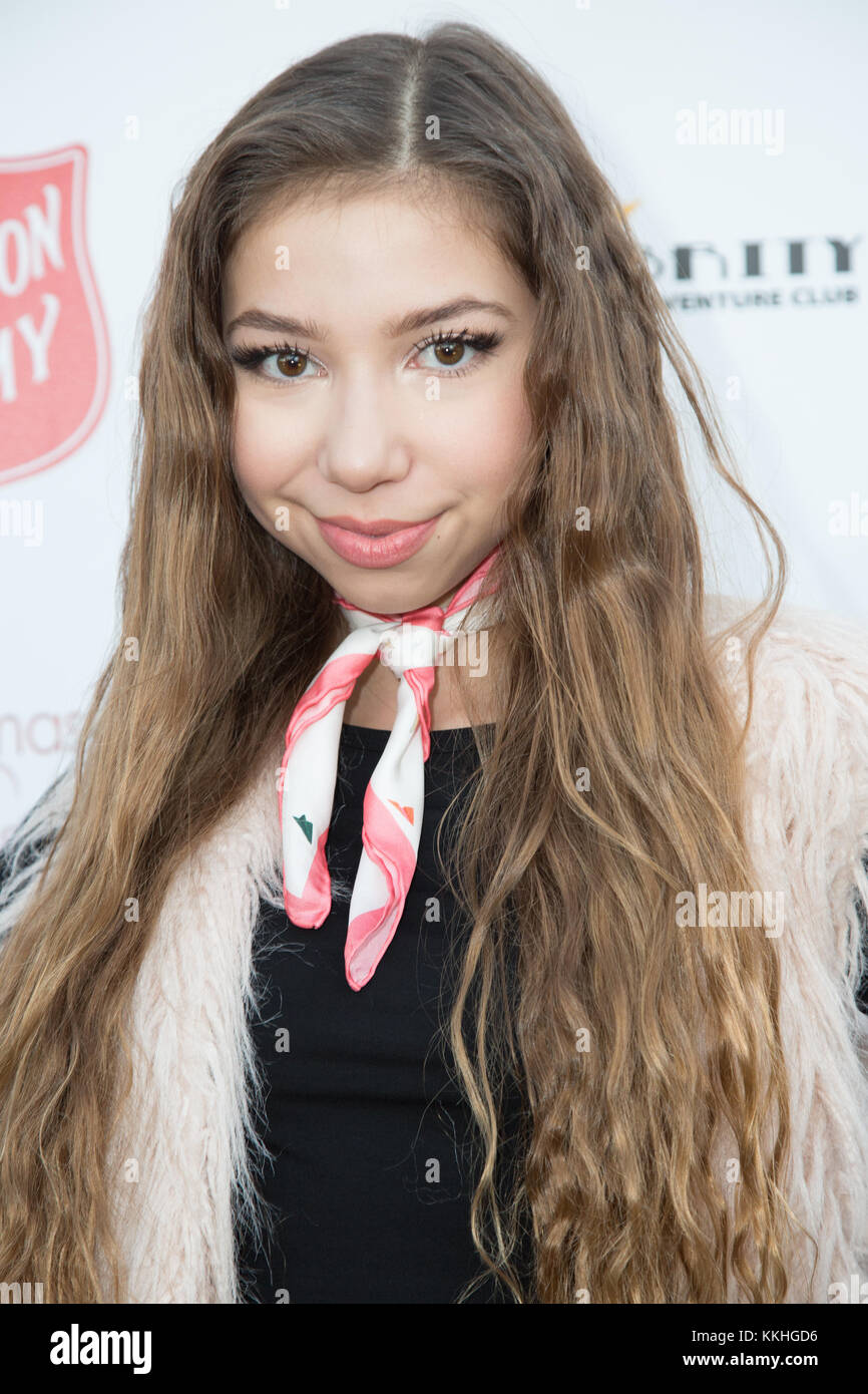 Los Angeles, California, USA. 30th November 2017. Lulu Lambros ...