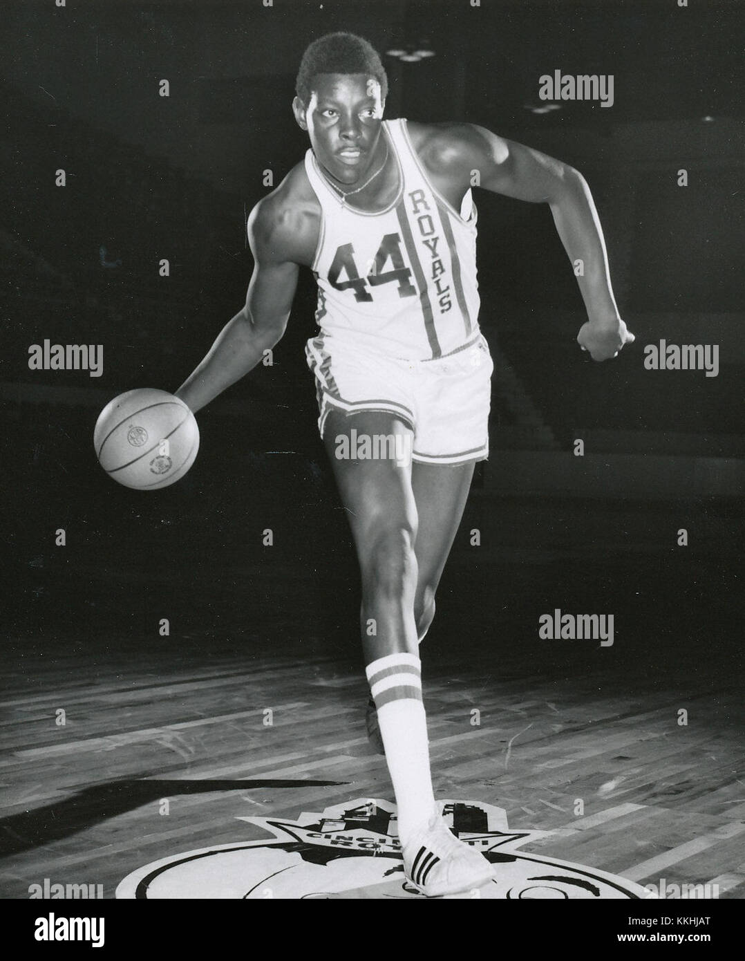 Sam Lacey was an American professional basketball player known for his ...