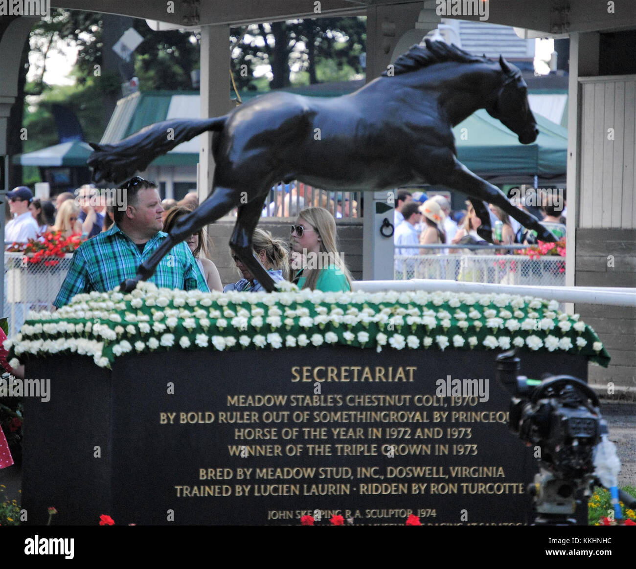 A photograph of the statue of Secretariat, the famous American ...