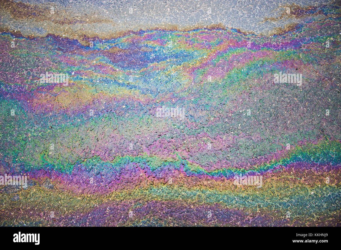Iridescent liquid oil hi-res stock photography and images - Alamy