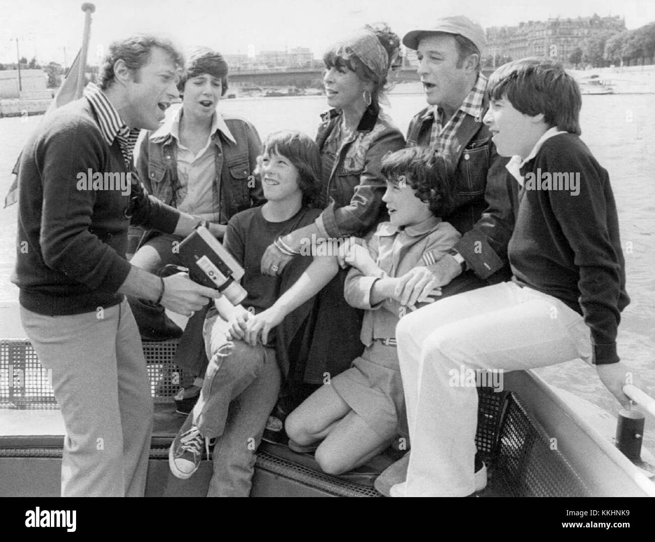 This photograph from 1975 captures Steve Lawrence, Eydie Gorme, Gene ...
