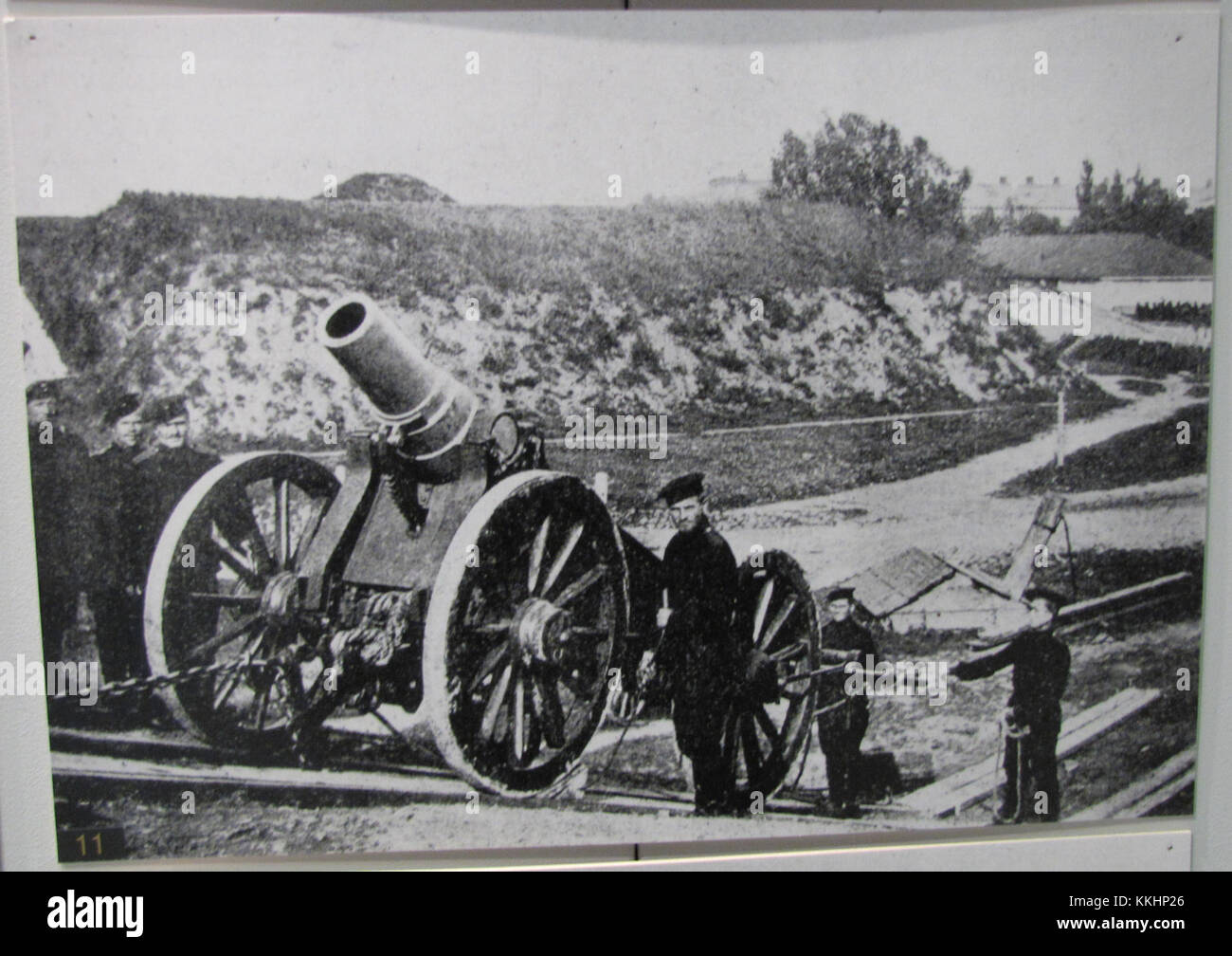 A 9-inch model 1877 mortar, a heavy artillery piece, is being ...