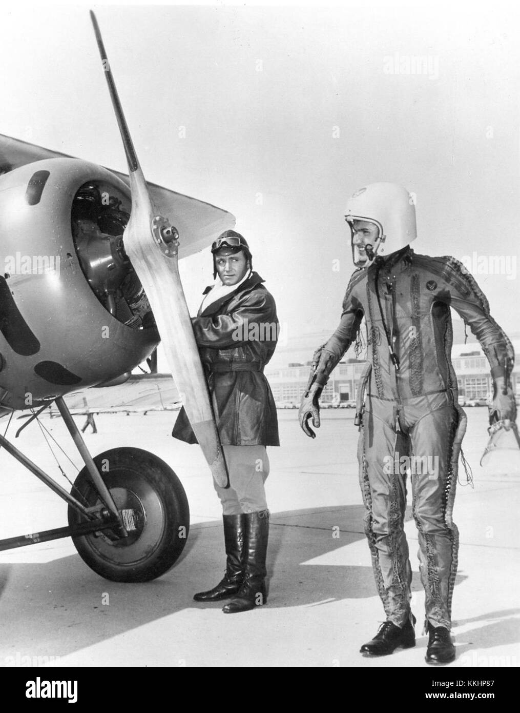 Tv pilot episode hi-res stock photography and images - Alamy