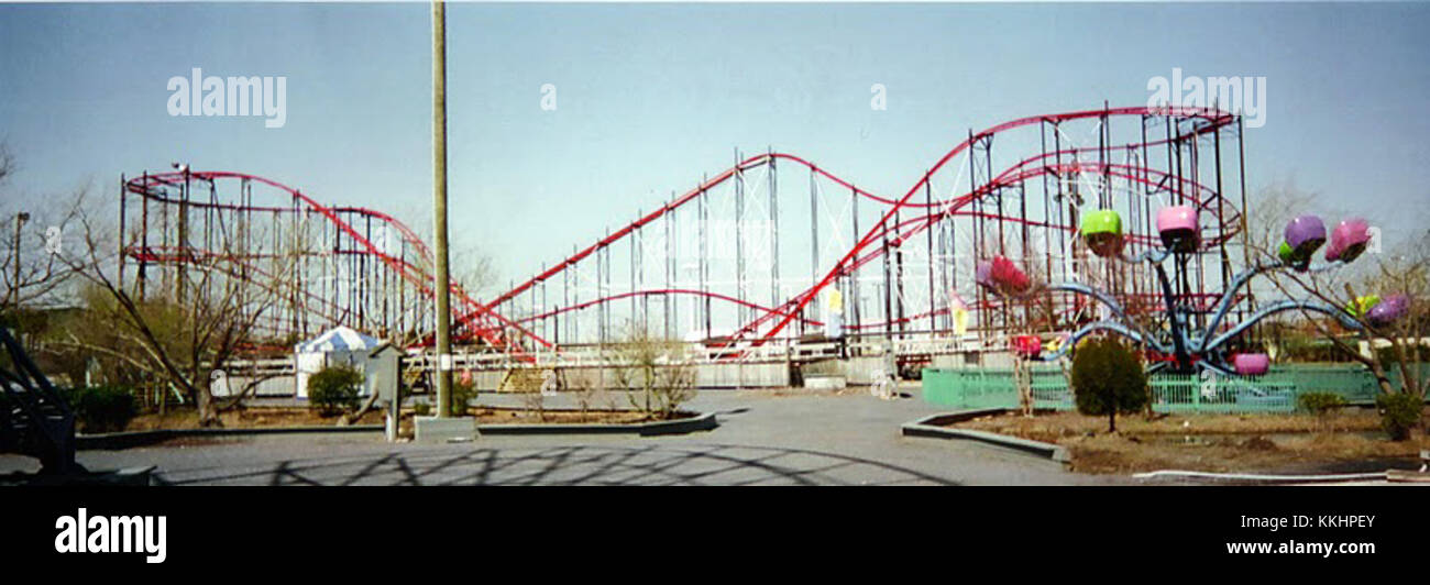 Cedar Point's Wildcat was one of the first roller coasters to be ...