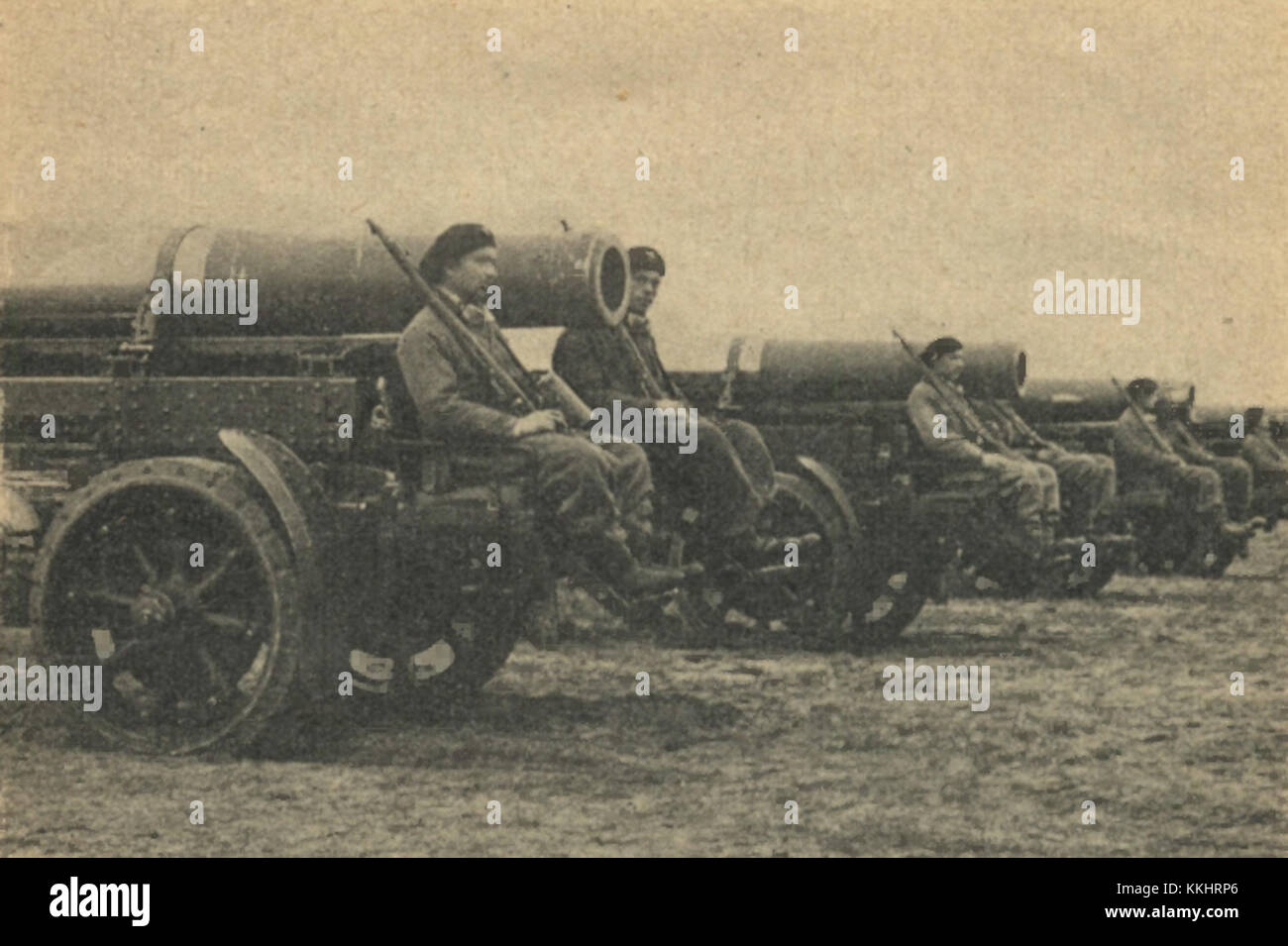 The Przyczepy z lufami moÅºdzierzy wz. 32, also known as the Mortar ...