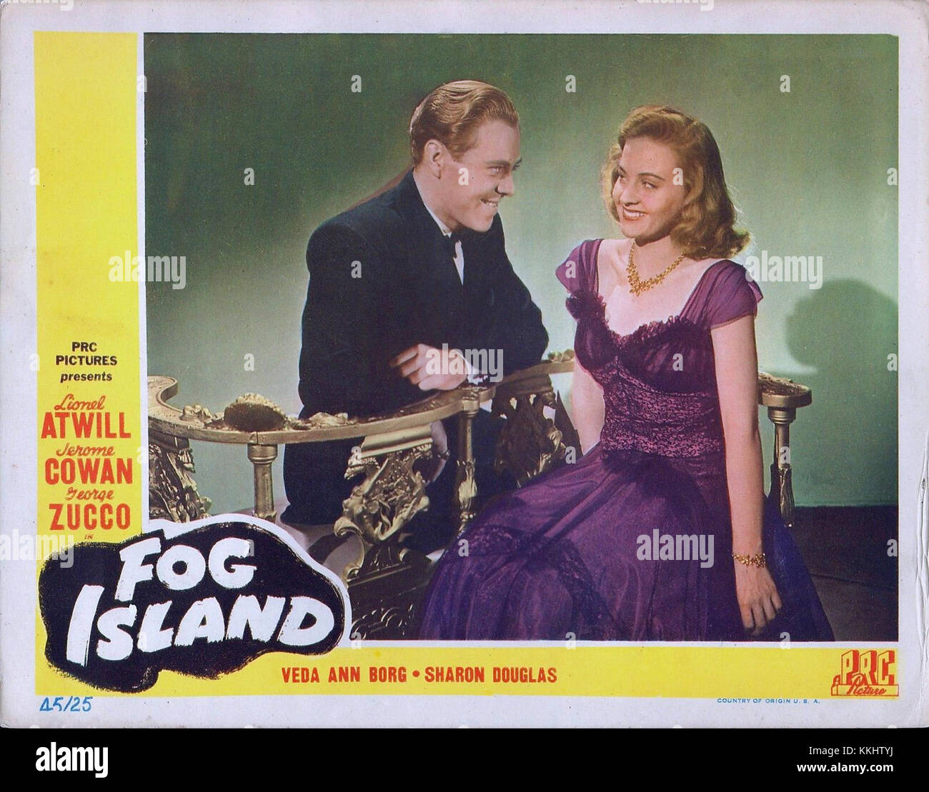 Vintage island movie poster hi-res stock photography and images - Alamy