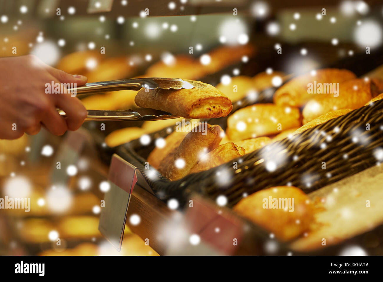 Hand bun hi-res stock photography and images - Alamy