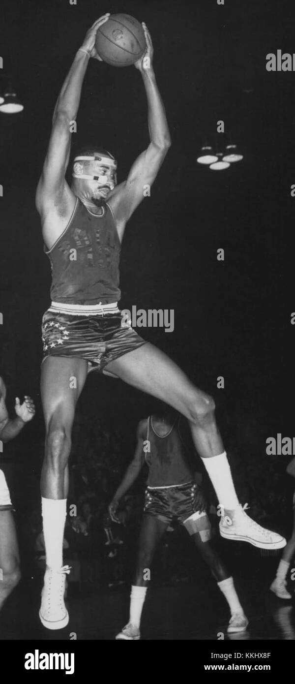 Wilt chamberlain Black and White Stock Photos & Images - Alamy