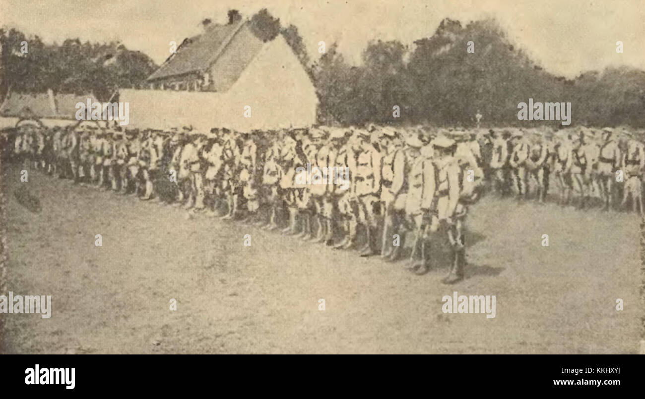 The photograph titled 'Pierwsza Kompania Kadrowa przed wymarszem z ...