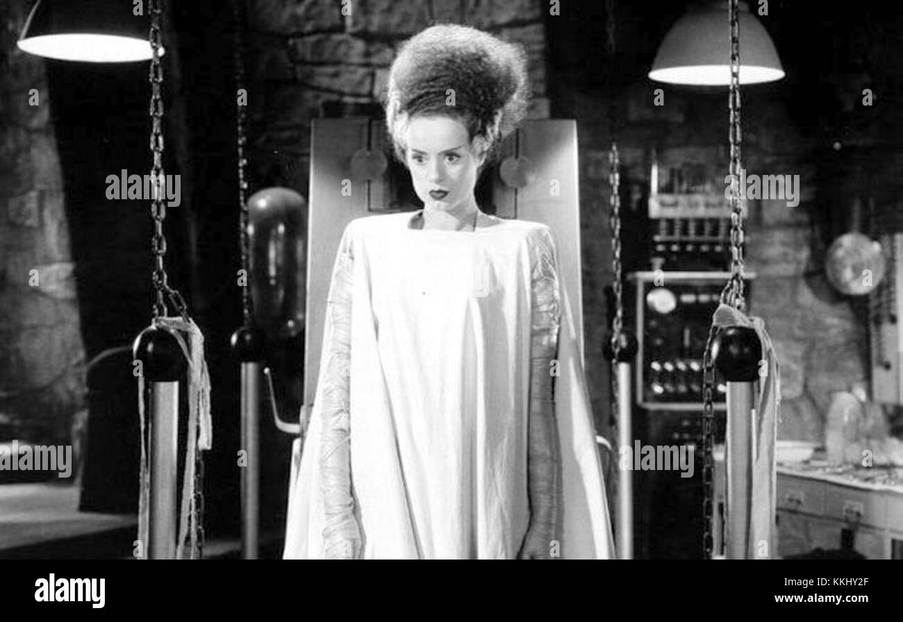 Bride of frankenstein hi-res stock photography and images - Alamy