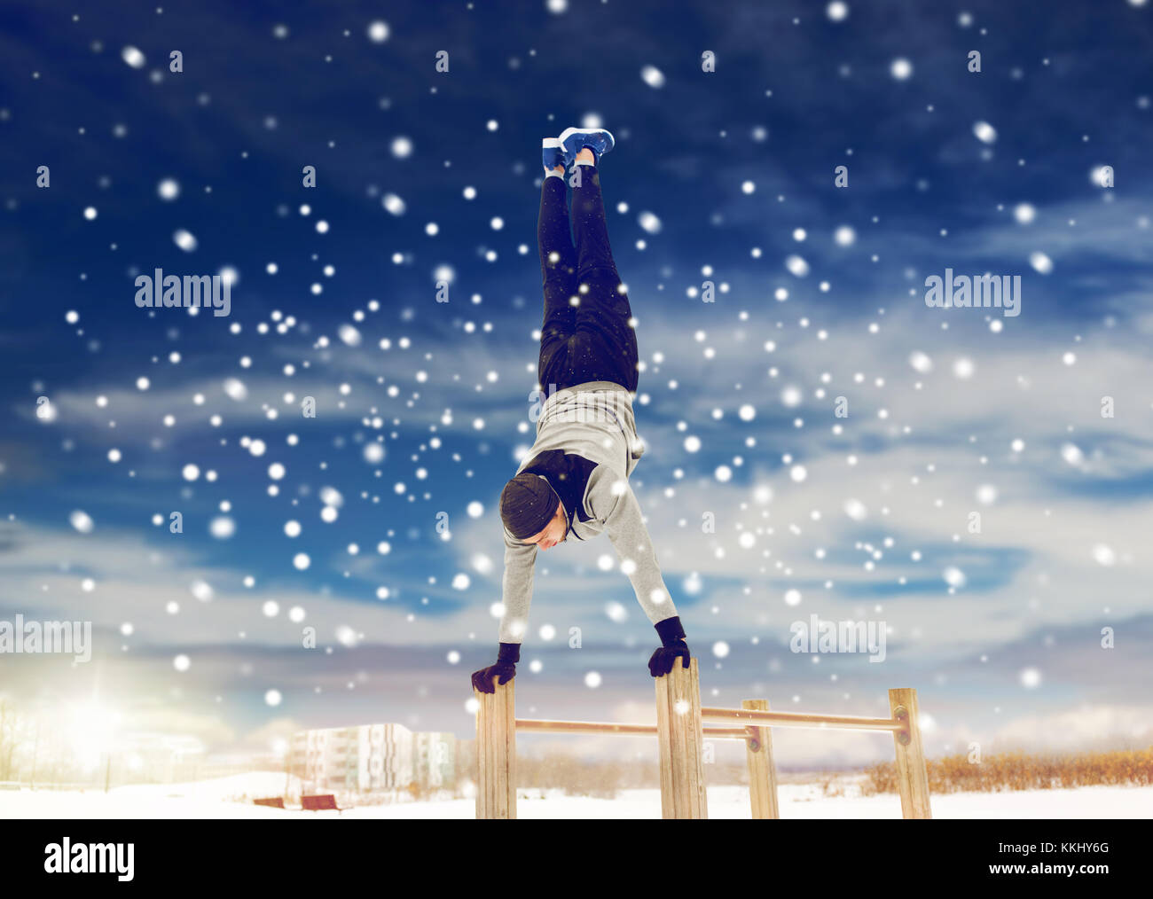 Calisthenics man hi-res stock photography and images - Alamy