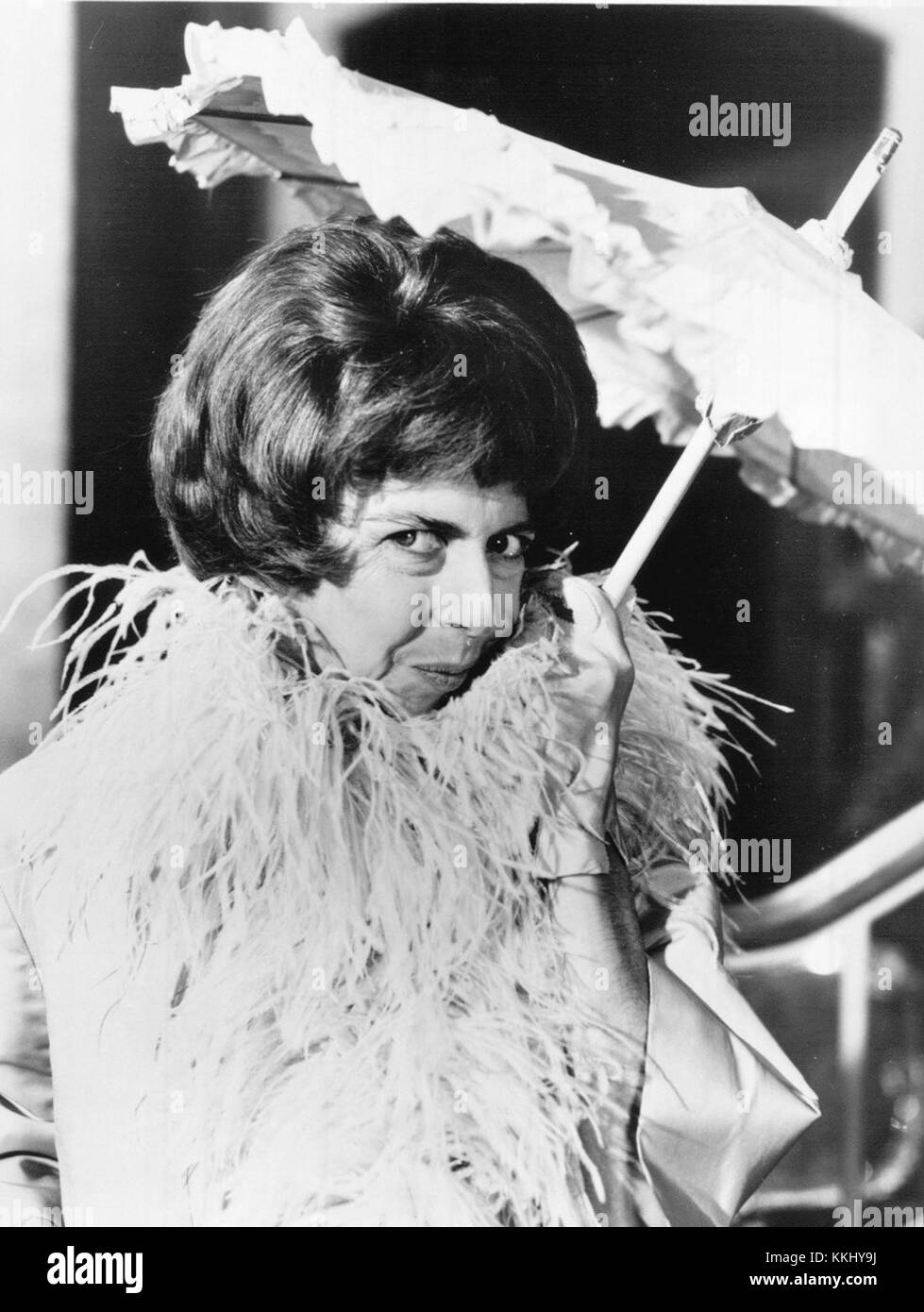Gladys kravitz hi-res stock photography and images - Alamy