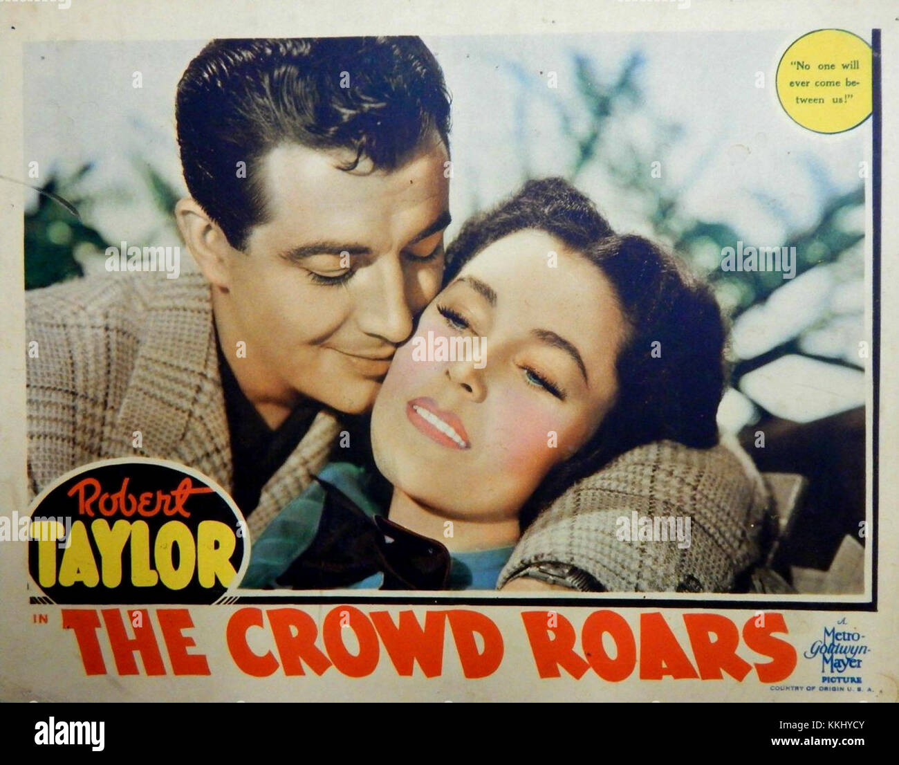 Crowd roars hi-res stock photography and images - Alamy