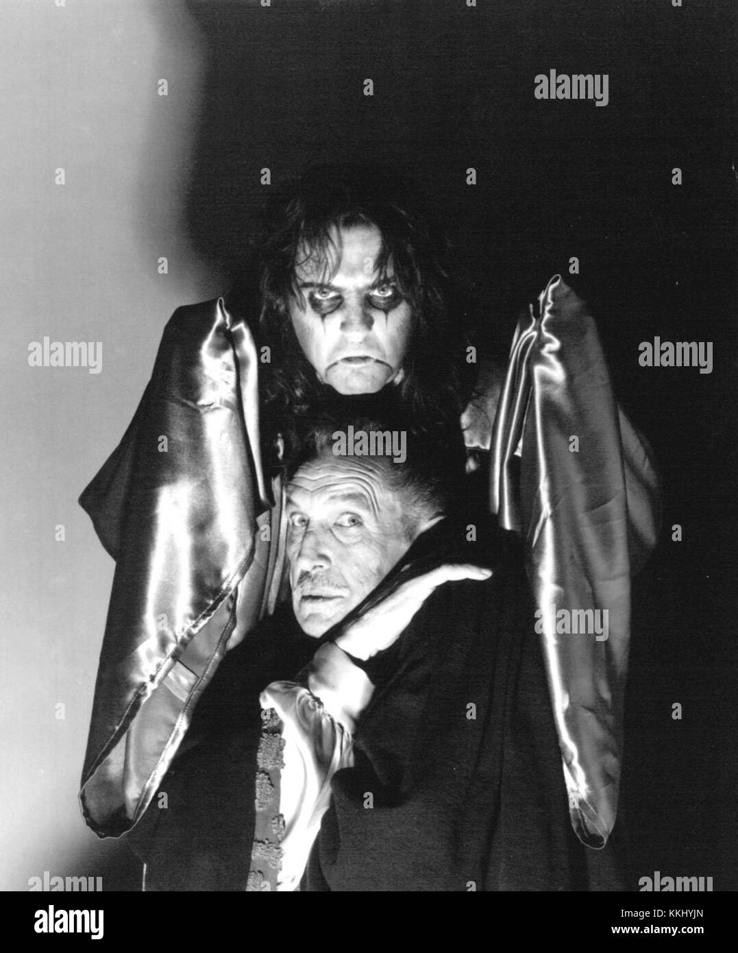 Vincent price and alice cooper hi-res stock photography and images - Alamy
