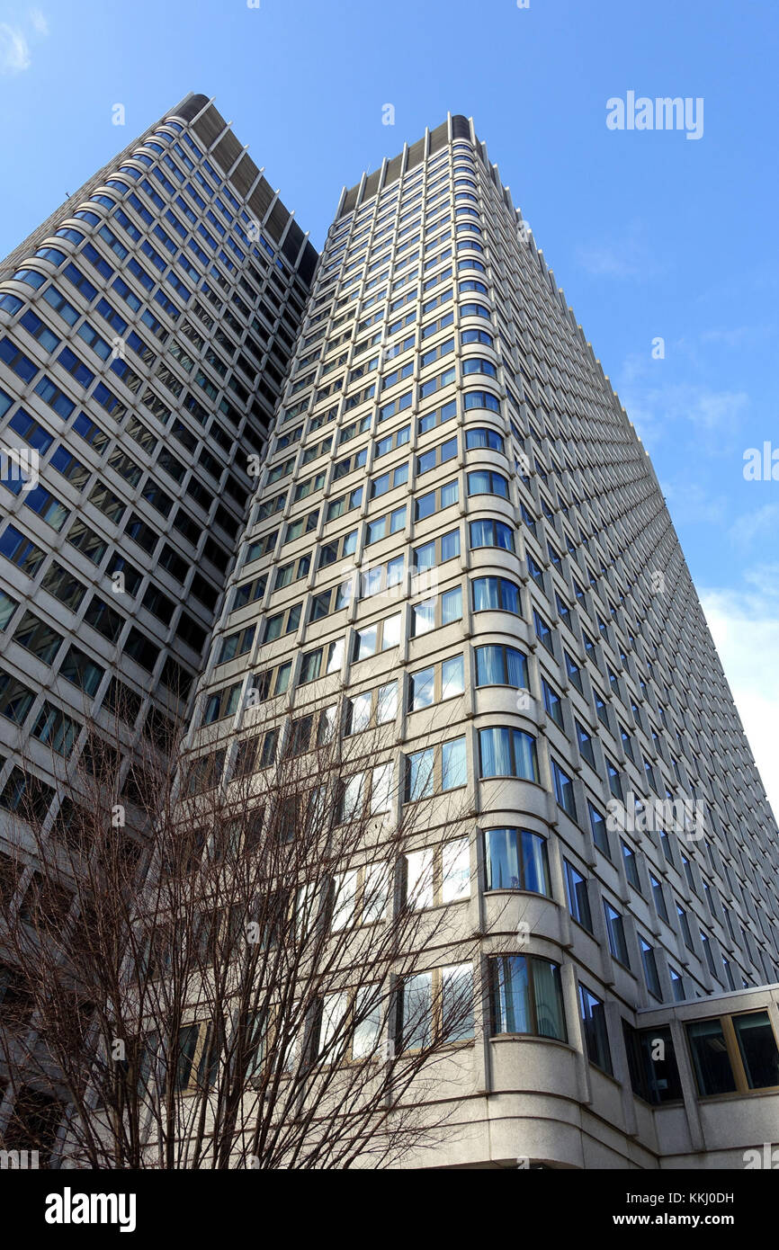 John f kennedy federal building hi-res stock photography and images - Alamy