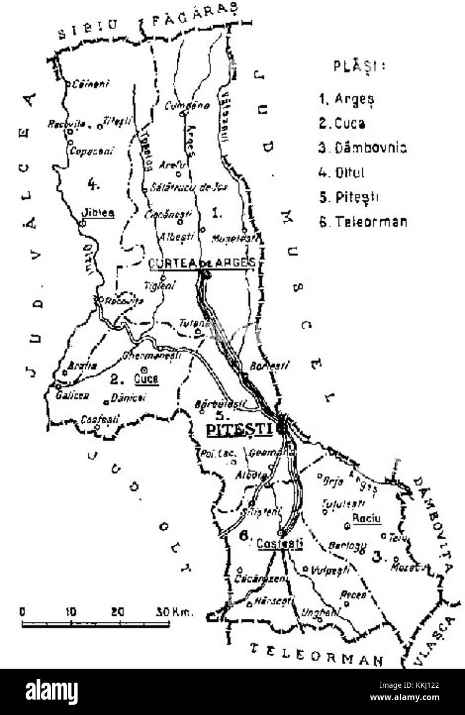 A 1938 map depicting the administrative boundaries and geographical ...