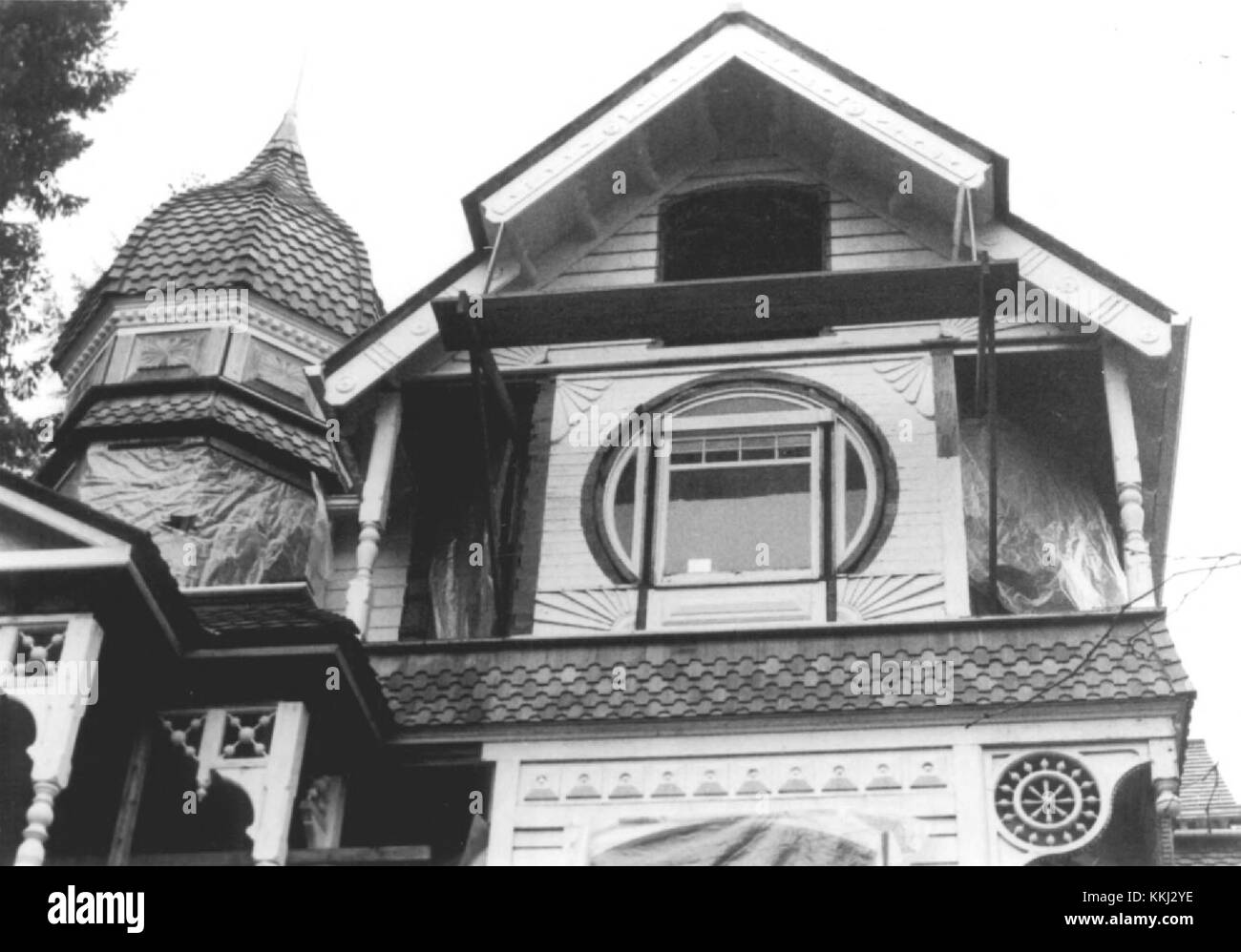 The Riley-Cutler House in Pedee, Oregon, is a historic structure ...