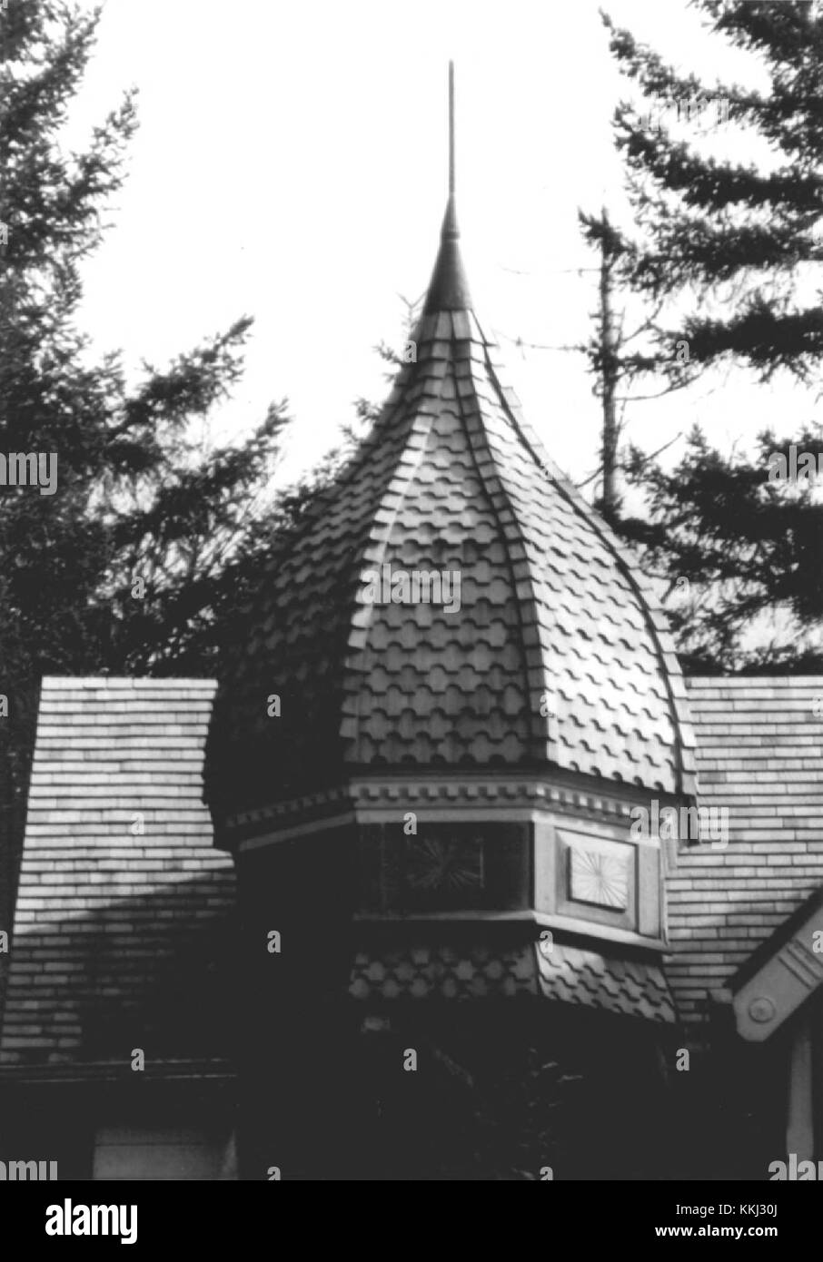 The Riley-Cutler House 23 in Pedee, Oregon, is a historic house known ...