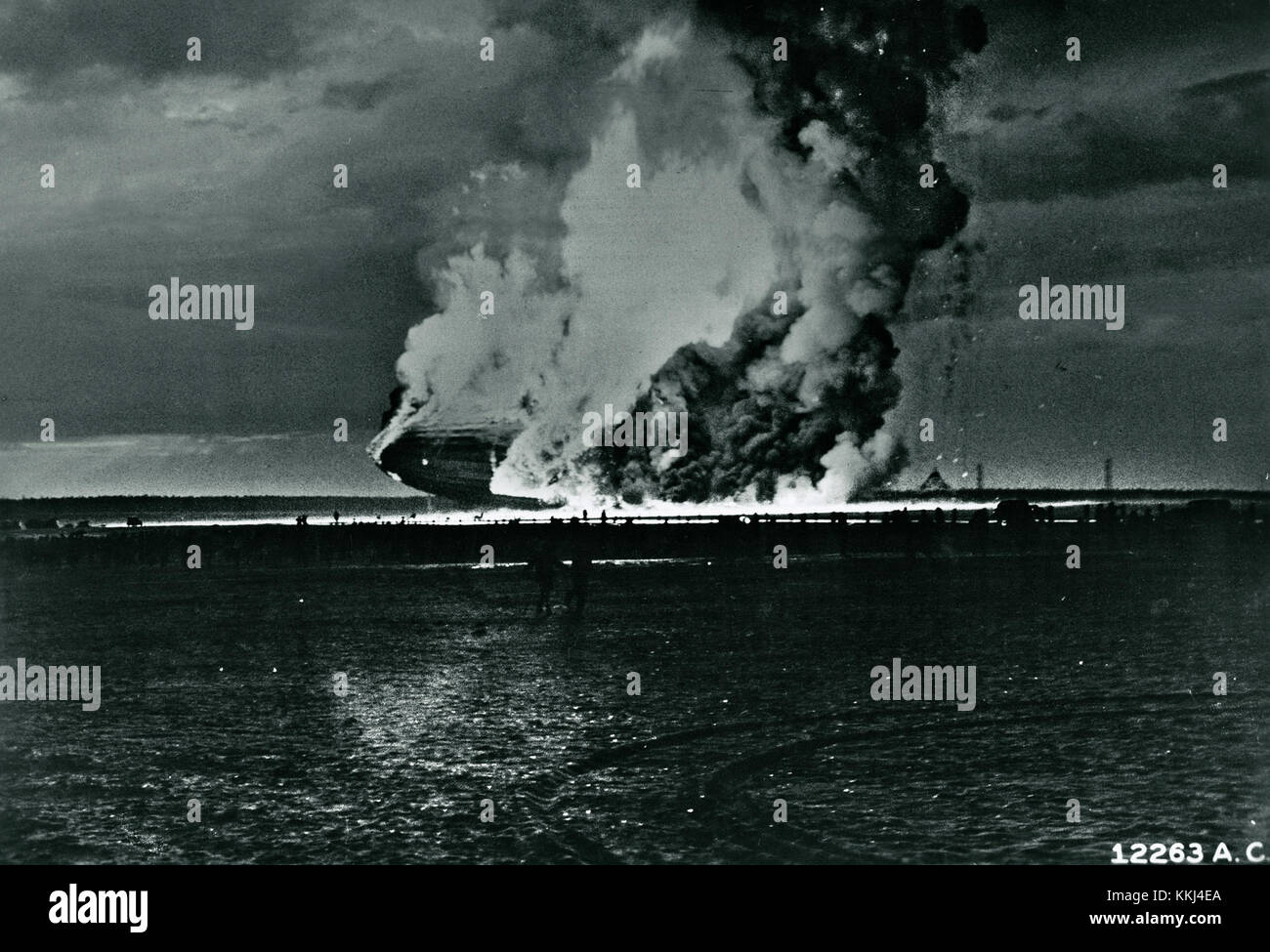 Hindenburg disaster hi-res stock photography and images - Alamy