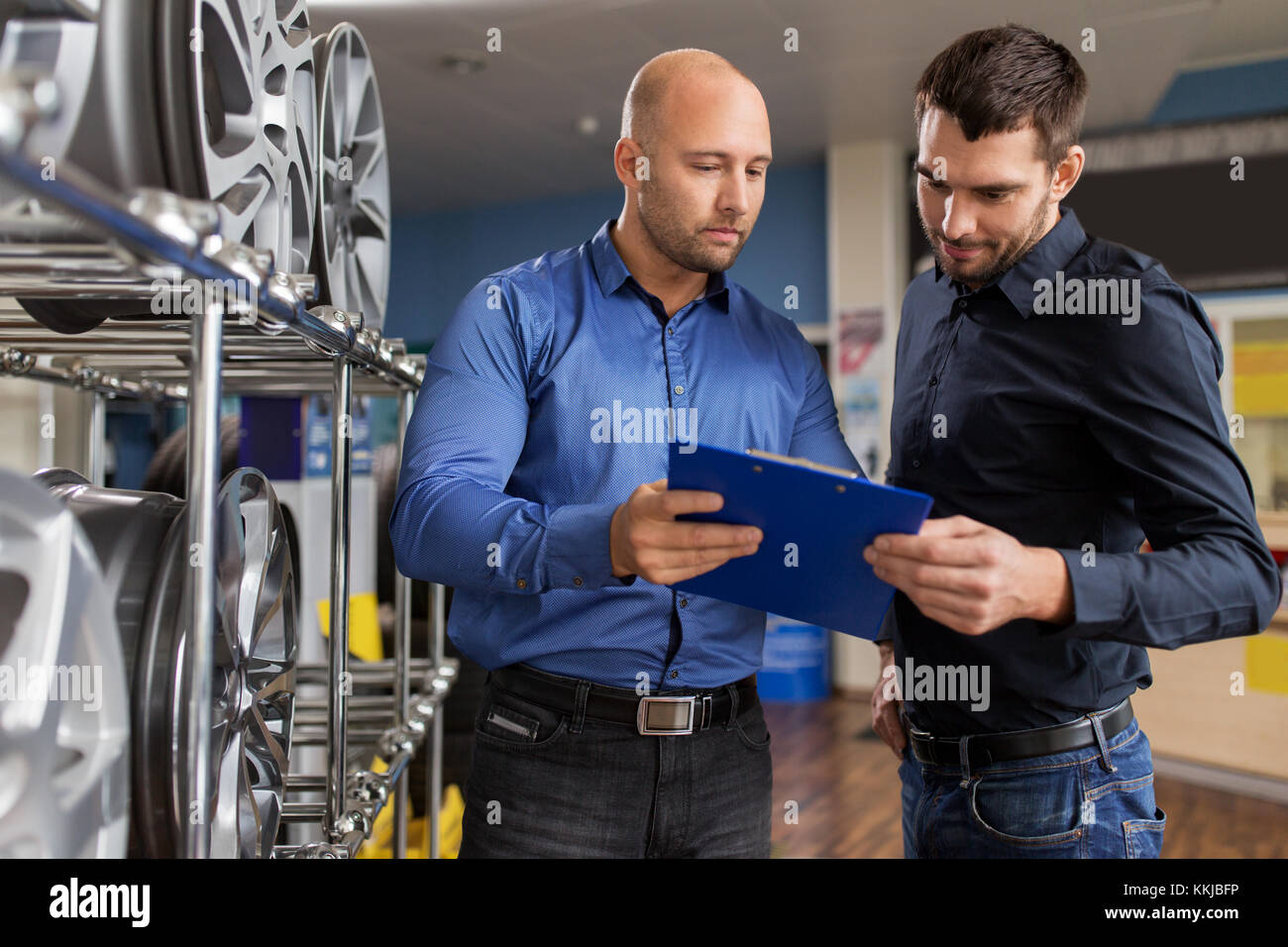 Customer service station hi-res stock photography and images - Alamy