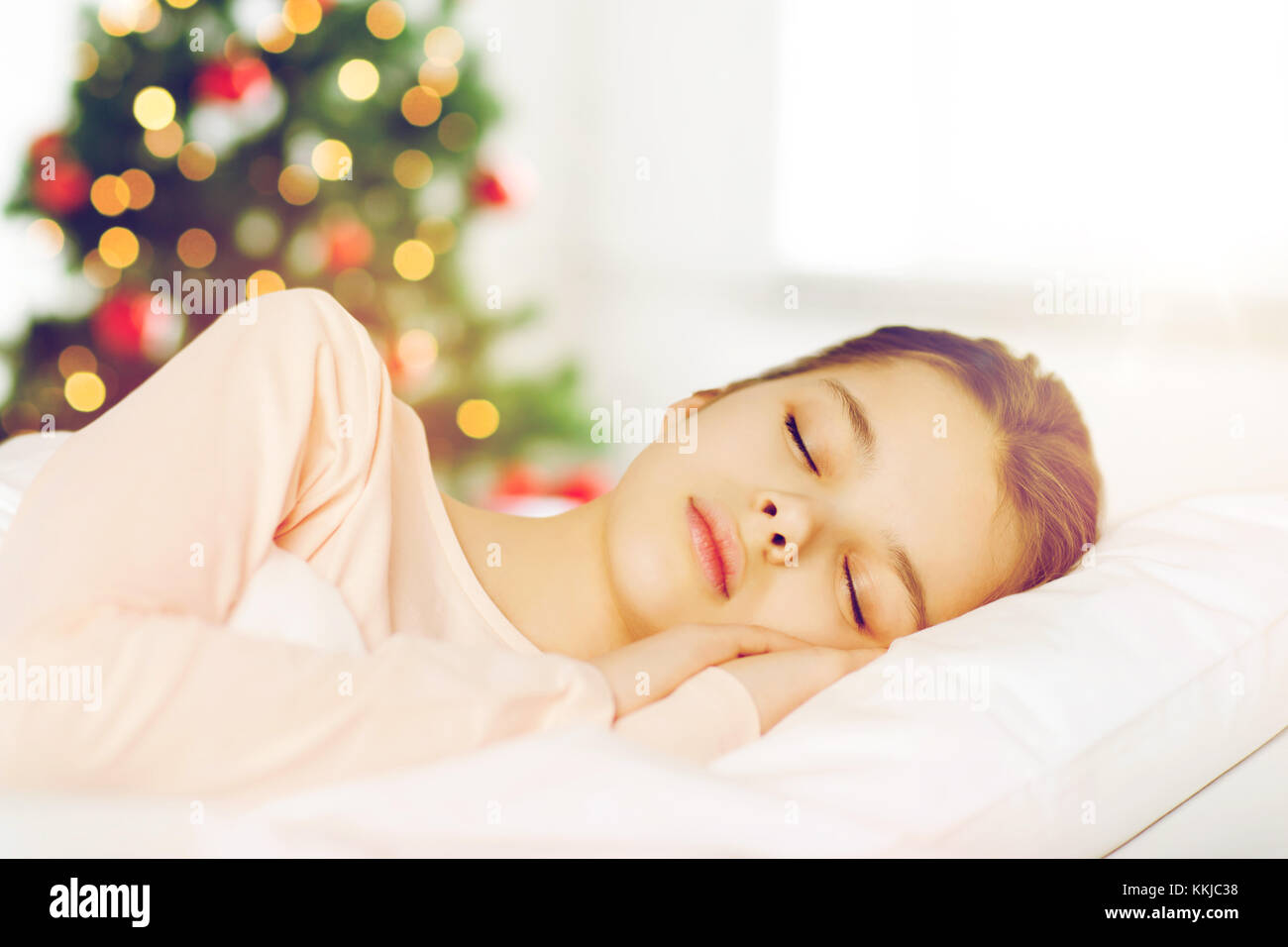 Pre teen girl bed hi-res stock photography and images - Alamy