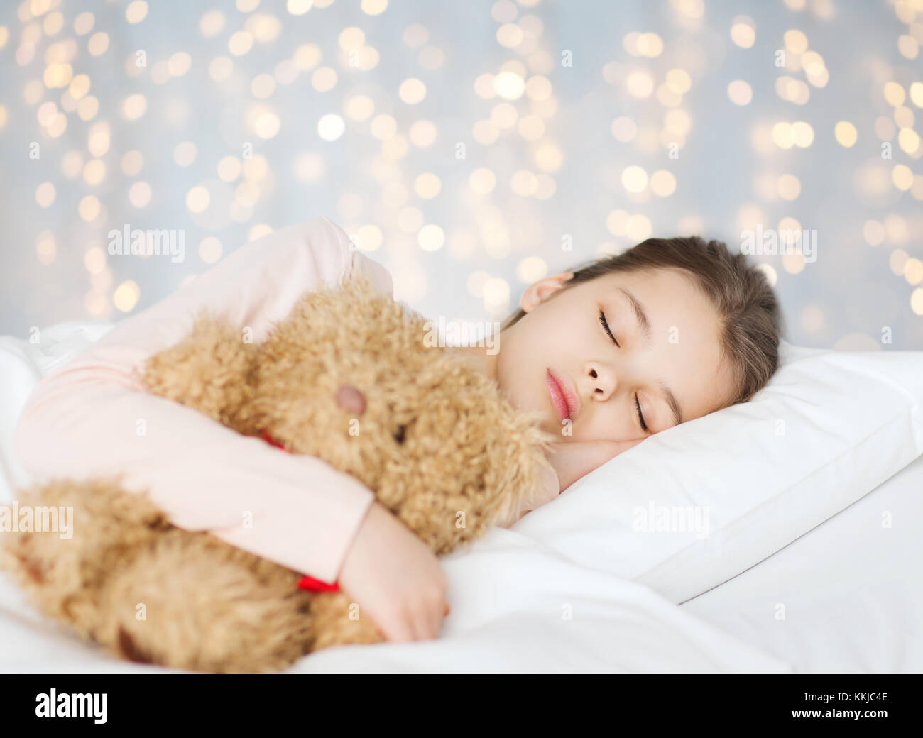 Pre teen girl sleep hi-res stock photography and images - Alamy