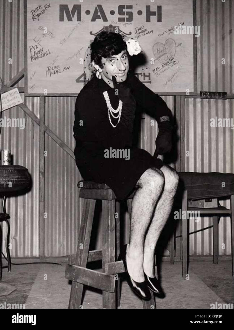 Jamie farr show hi-res stock photography and images - Alamy