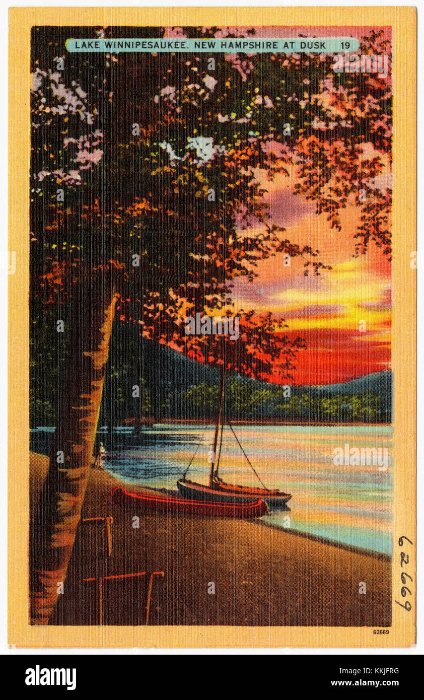 Lake Winnipesaukee, New Hampshire at Dusk (62669 Stock Photo - Alamy