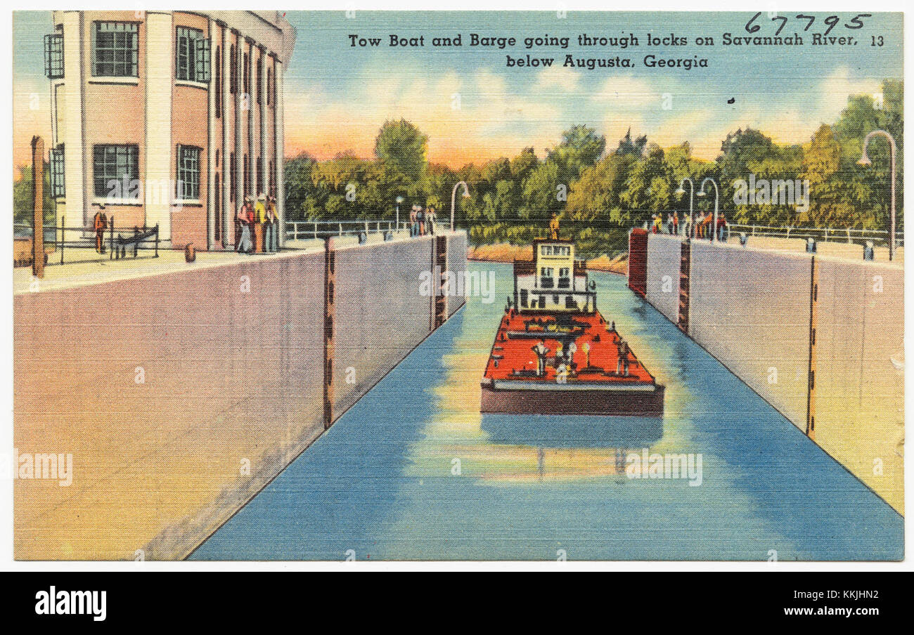 Barge going through locks hi-res stock photography and images - Alamy