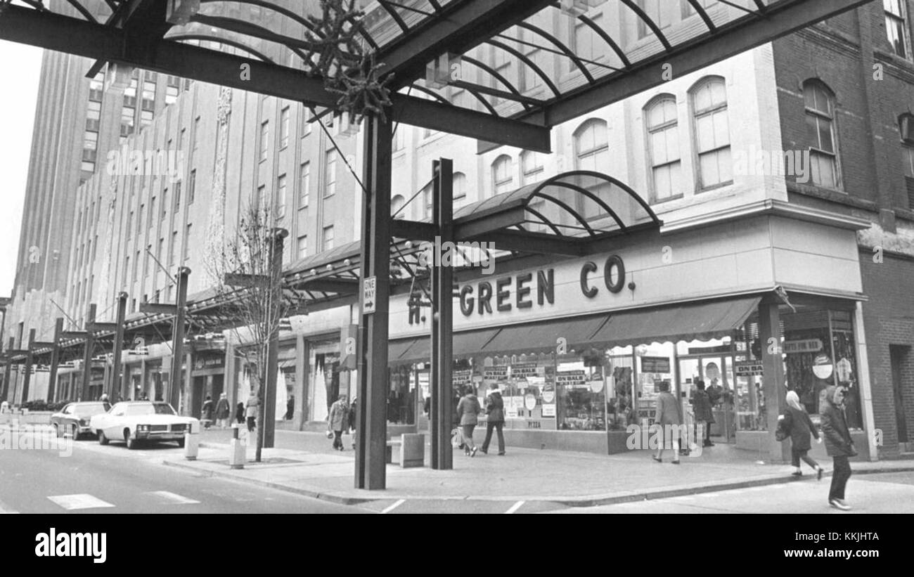 Green street green Black and White Stock Photos & Images - Alamy