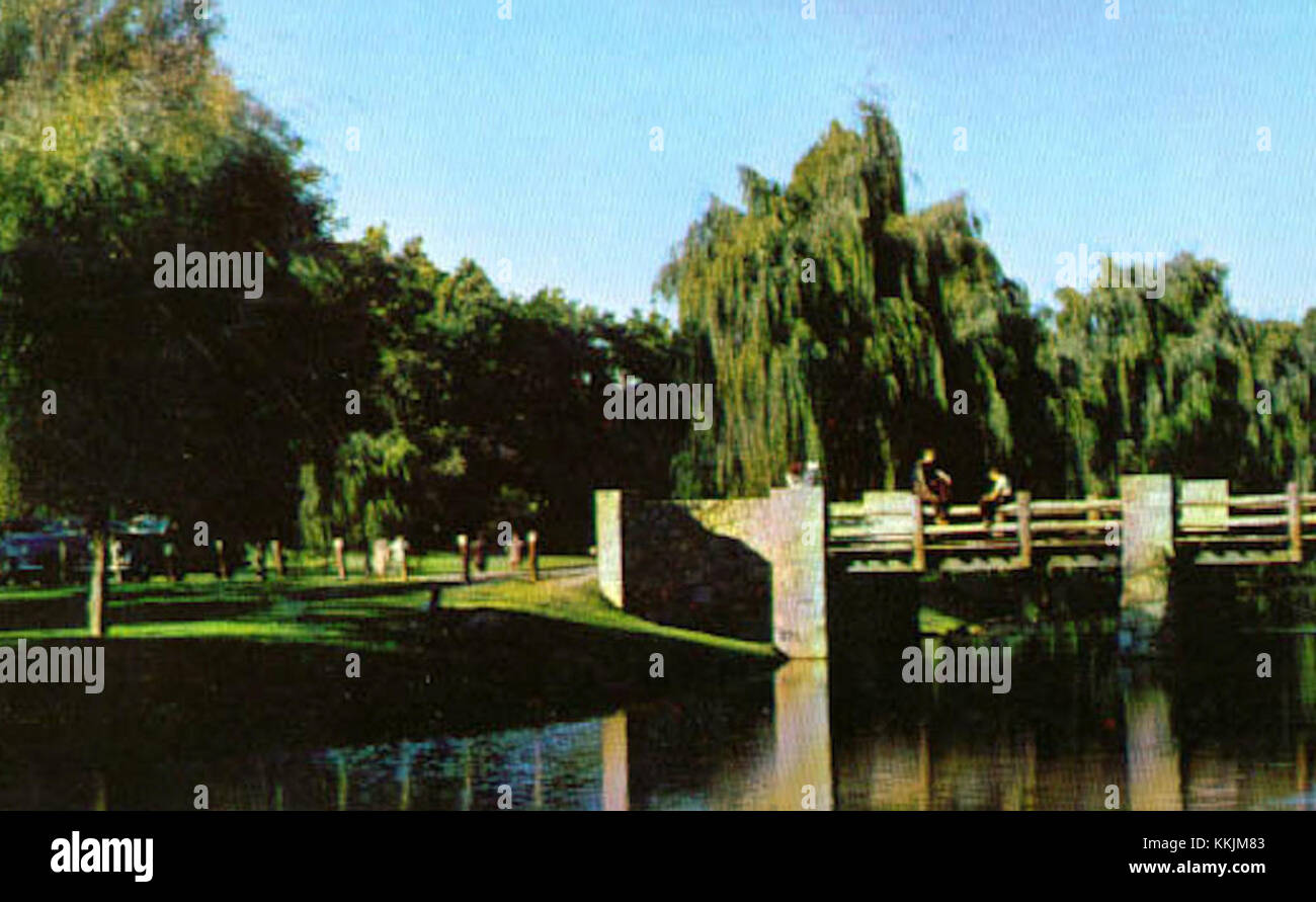 The Robin Hood Bridge in Lehigh Parkway, captured in 1957, is an iconic ...