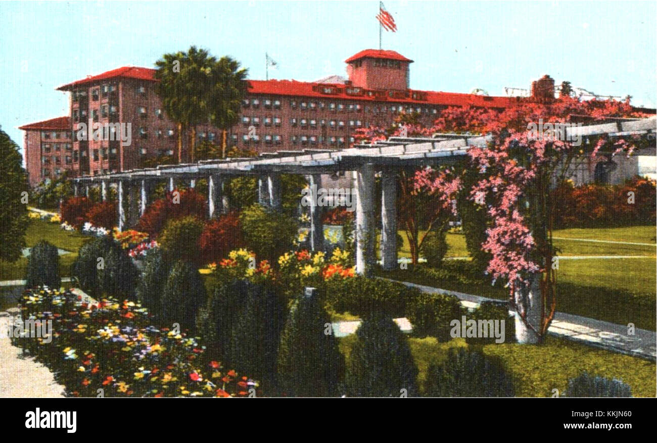 Ambassador Hotel garden 1935 Stock Photo - Alamy
