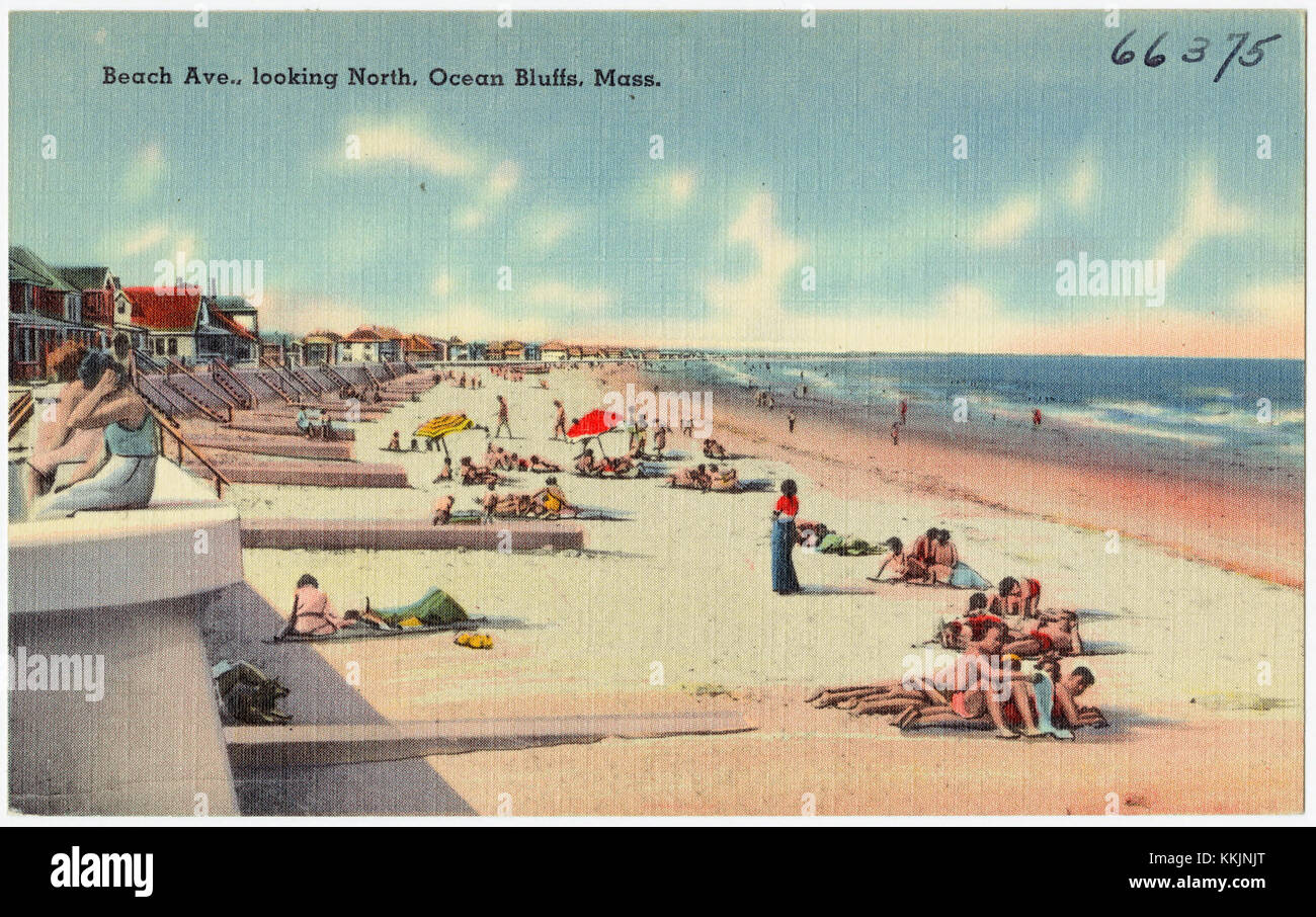 A view from Beach Avenue in Ocean Bluffs, Massachusetts, looking north ...