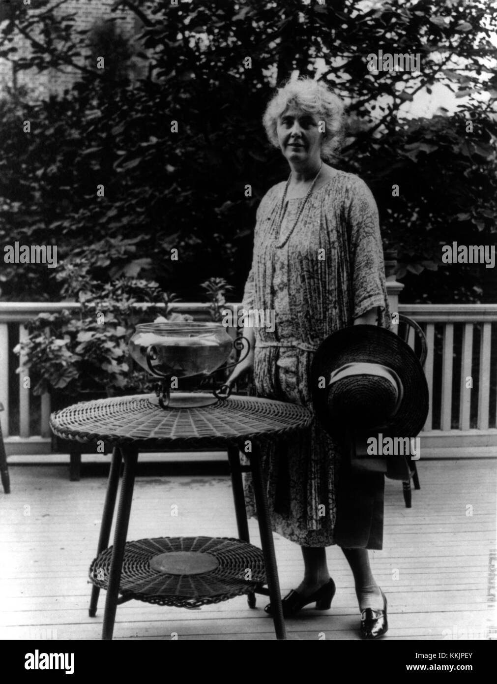 Lou henry hoover first lady hi-res stock photography and images - Alamy