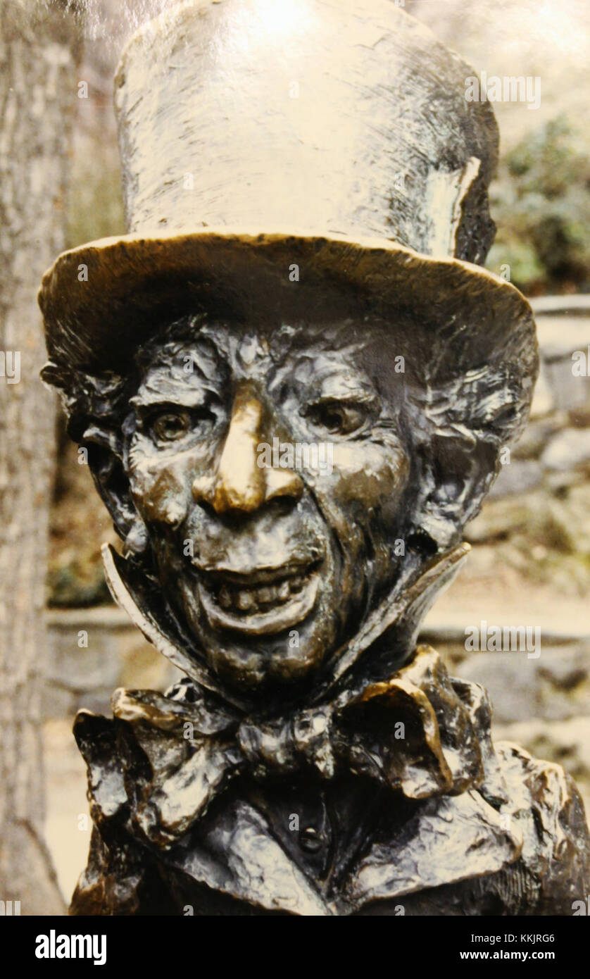 Mad hatter illustration hi-res stock photography and images - Alamy