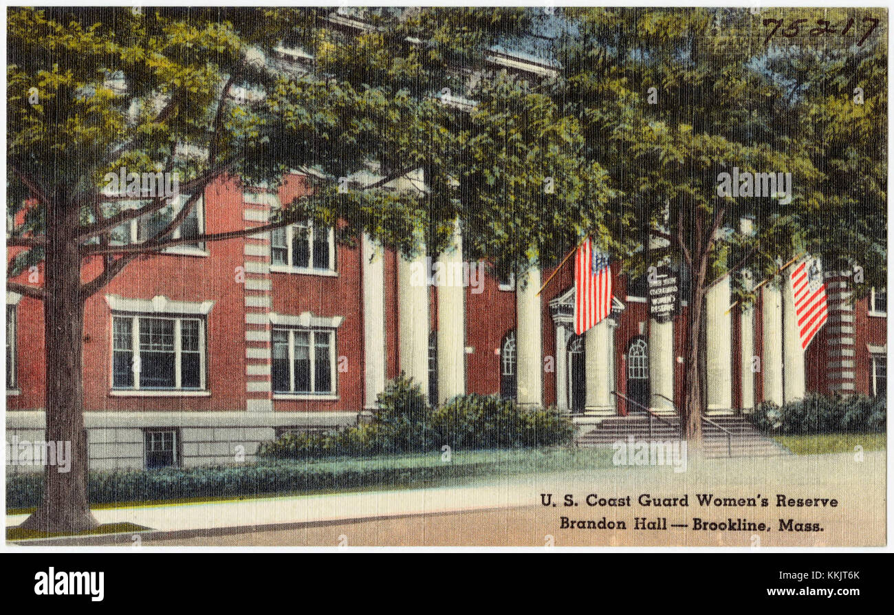 This photograph captures the U.S. Coast Guard Women's Reserve at ...