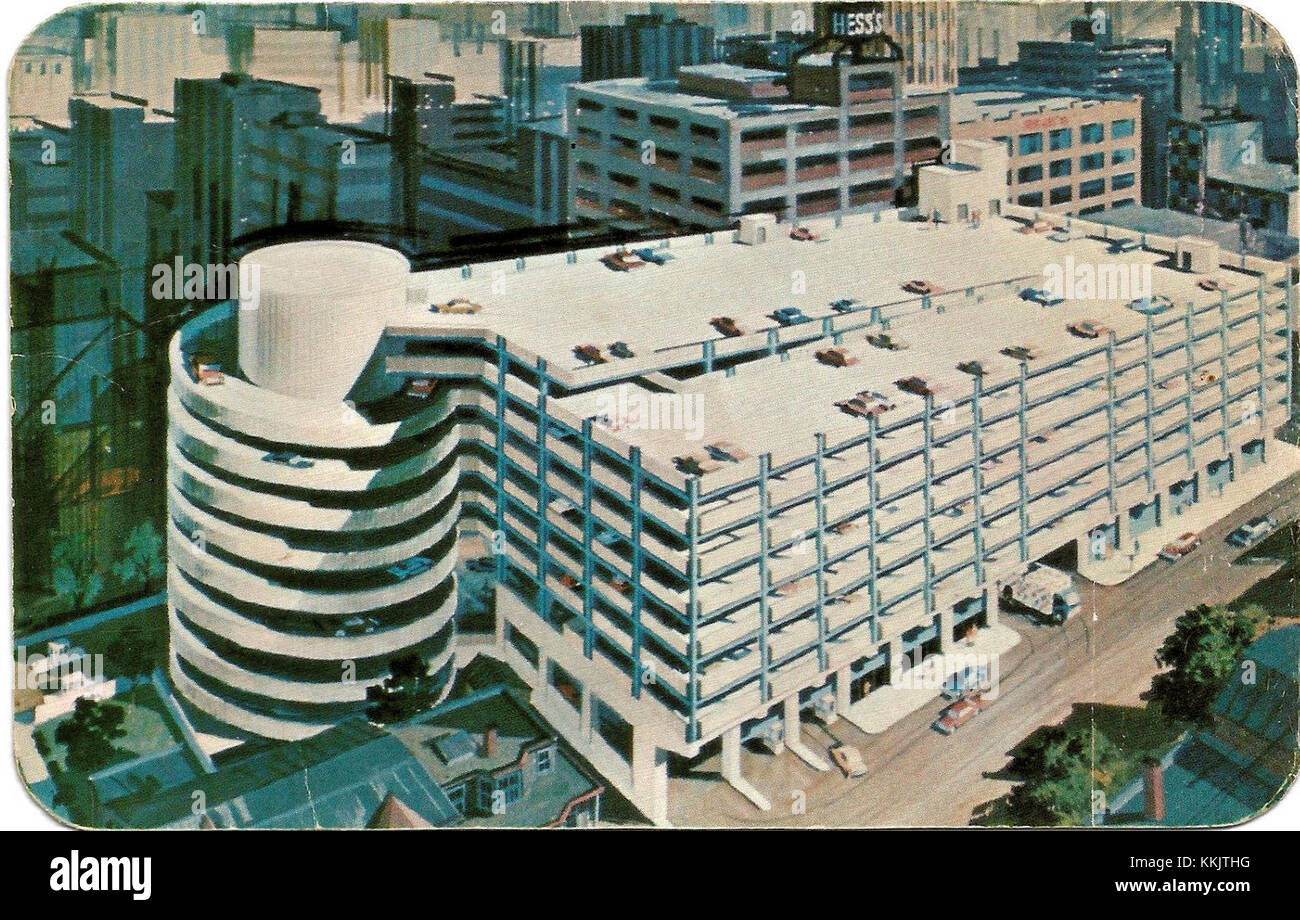 Hess building hi-res stock photography and images - Alamy