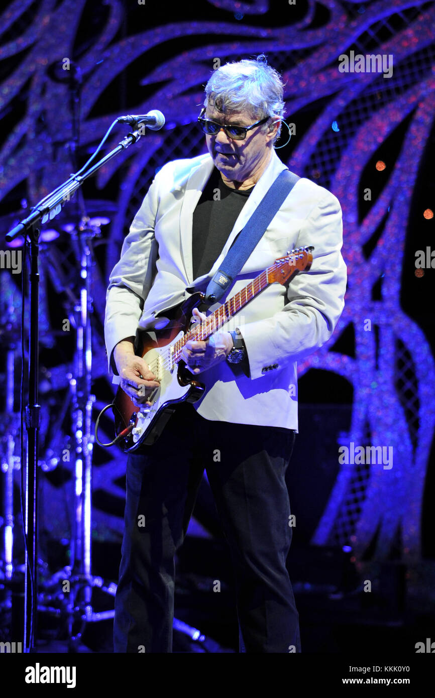 Steve miller musician hi-res stock photography and images - Alamy