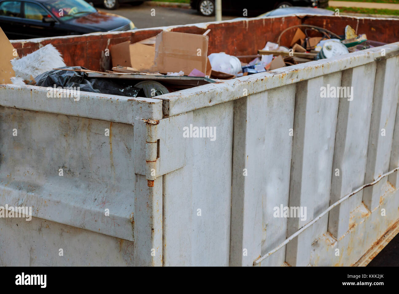 Litter bin over flowing hi-res stock photography and images - Alamy