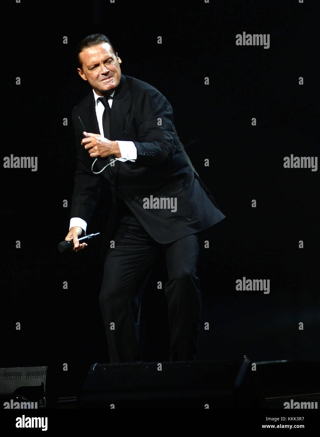 Luis miguel singer hi-res stock photography and images - Alamy