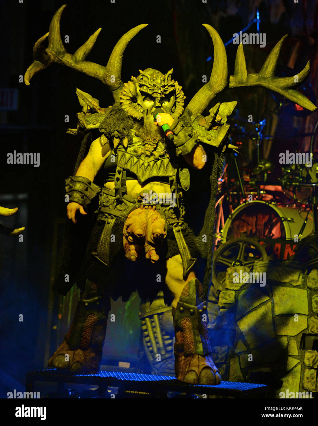 FORT LAUDERDALE, FL - NOVEMBER 27: Oderus Urungus of GWAR performs at ...