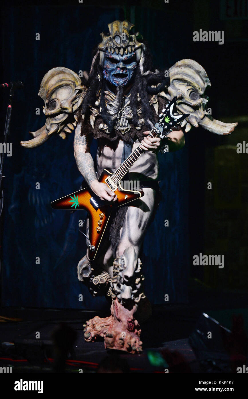 FORT LAUDERDALE, FL - NOVEMBER 27: Pustulus Maximus of GWAR performs at ...