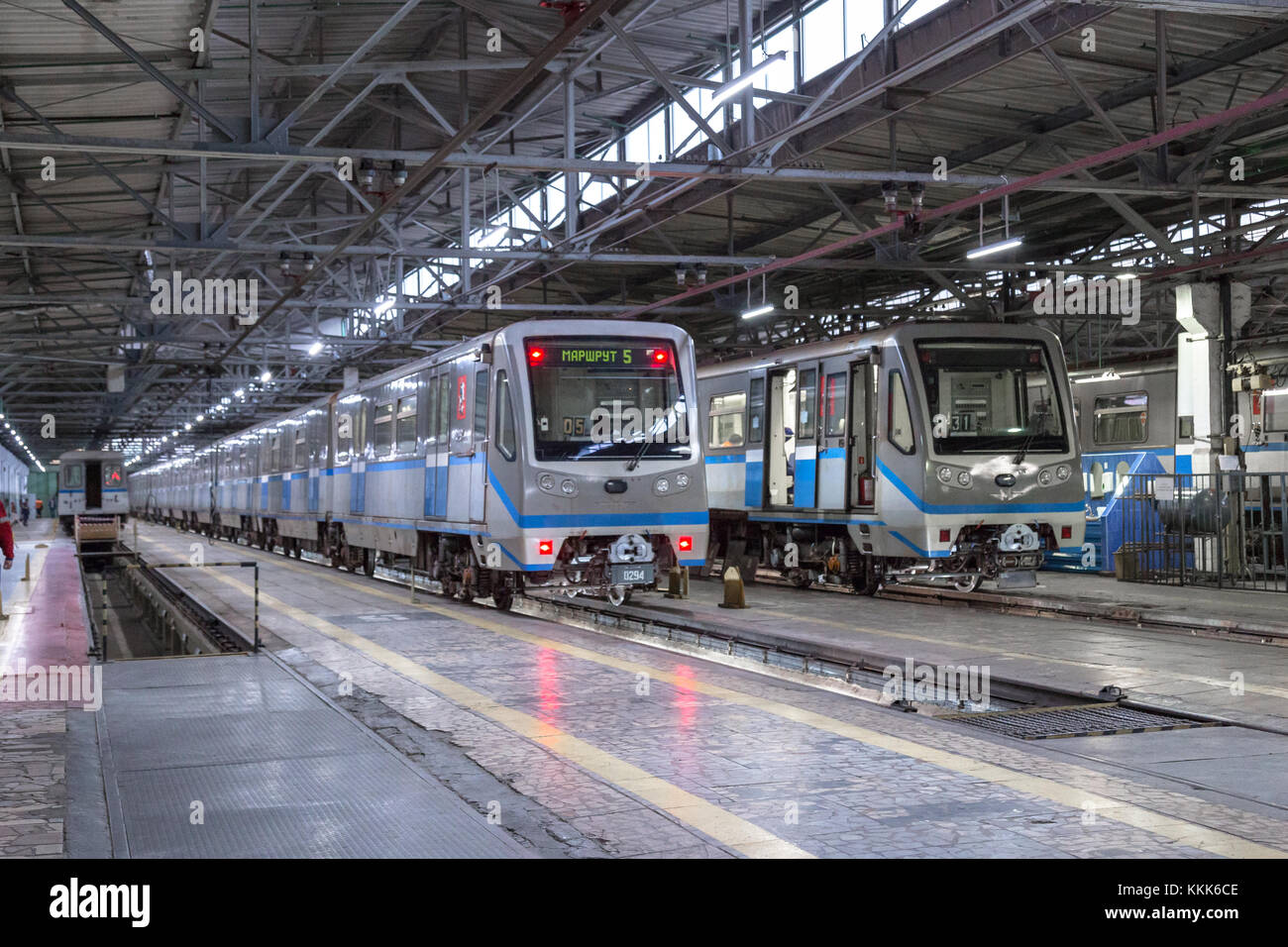 Moscow metro train hi-res stock photography and images - Alamy