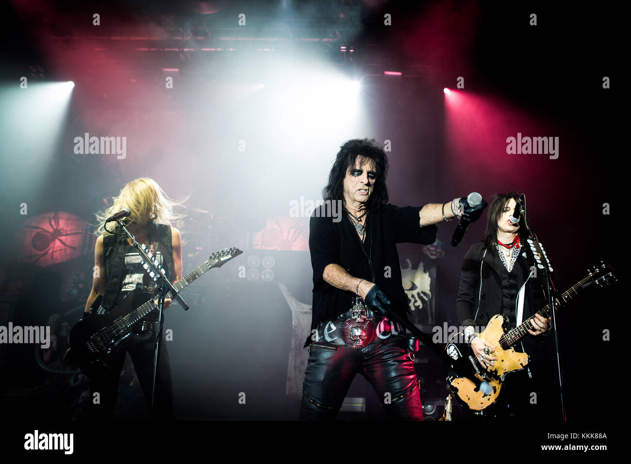 Hard rock singer hi-res stock photography and images - Alamy