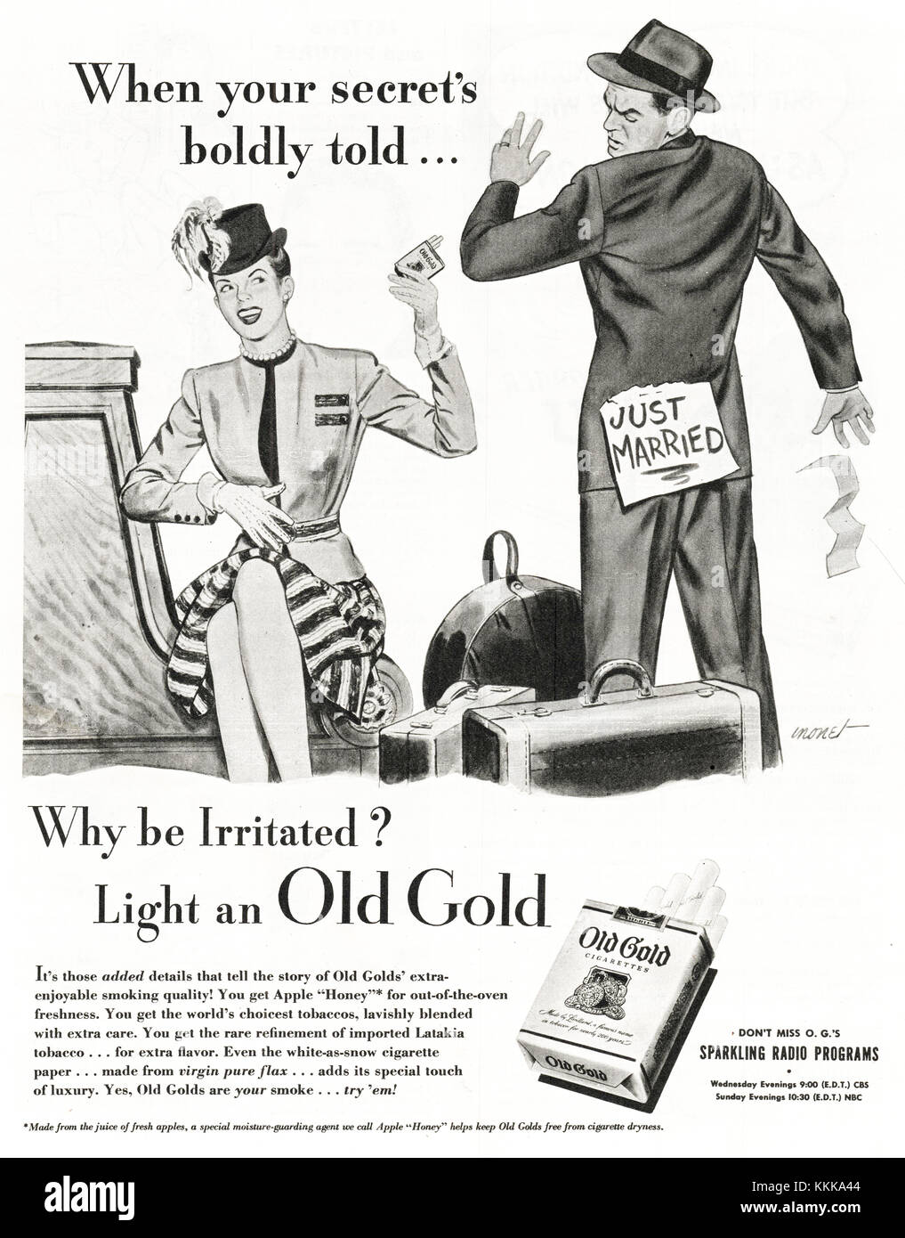 Old gold cigarettes hi-res stock photography and images - Alamy